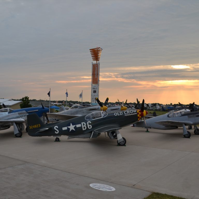 XP-82 Twin Mustang! | EAA Warbirds of America