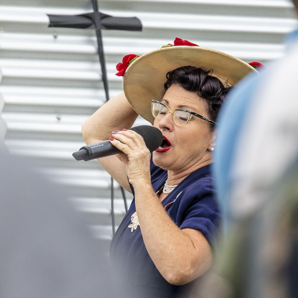 Salute To Veterans Featuring Dick Rutan and Brig Gen Charles Boyd | EAA ...